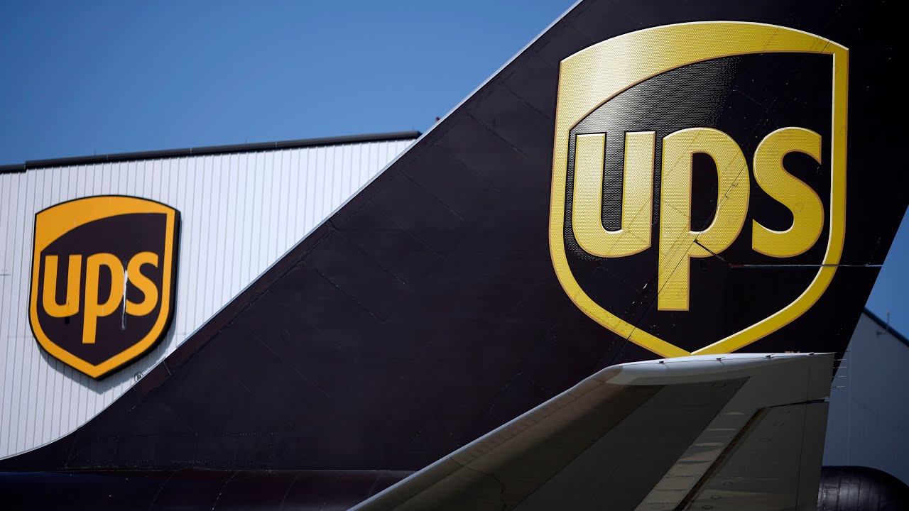 UPS CEO Abney Says the Consumer is Strong - YouTube