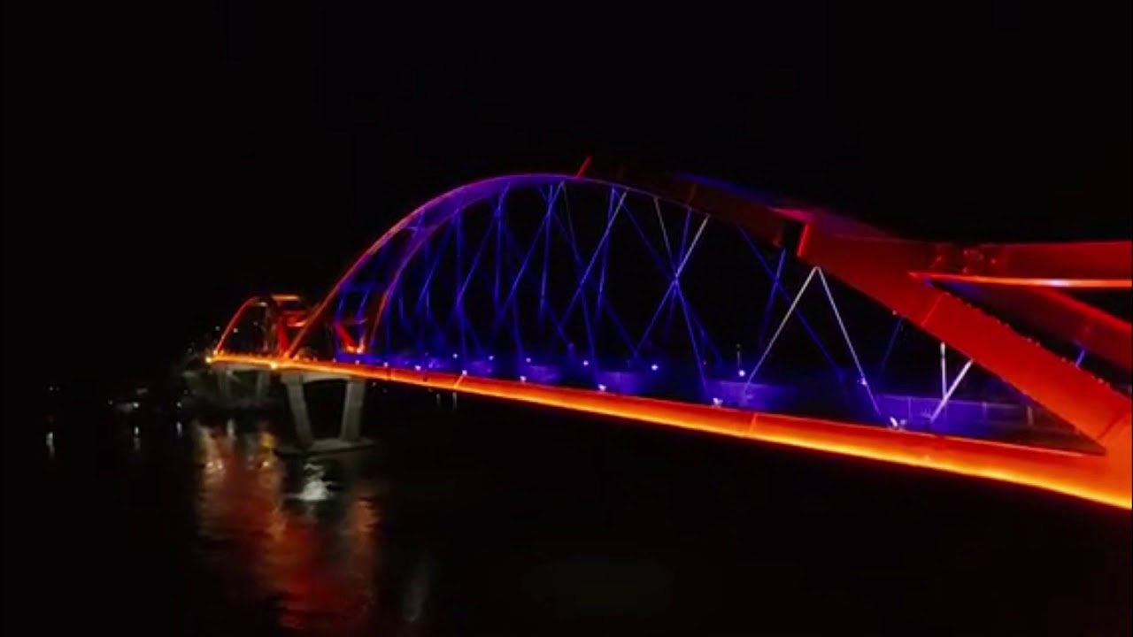 Pathein Cable-stayed Bridge - Facade Lighting By ToyoShine - YouTube