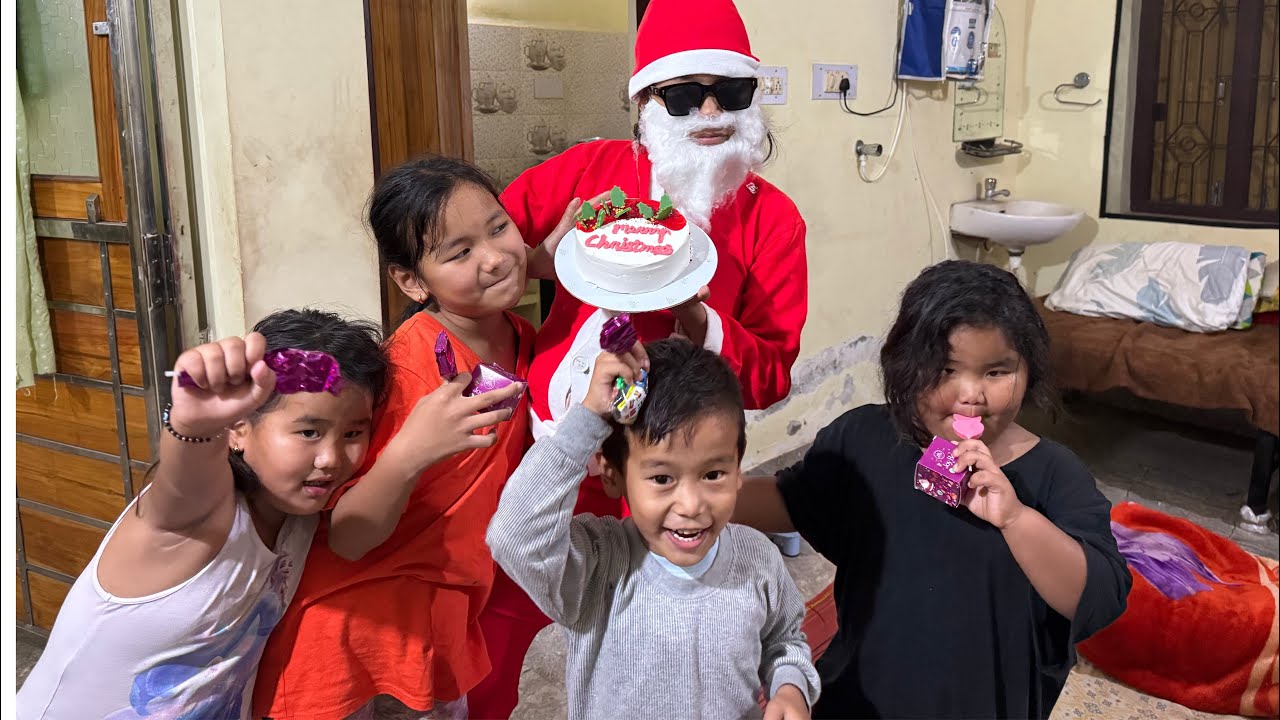 Omg we enjoyed alotss yesterday ||Santa in our home|| - YouTube