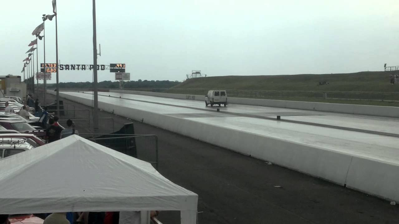 Transit Van does the 1/4mile @ Santa Pod - YouTube