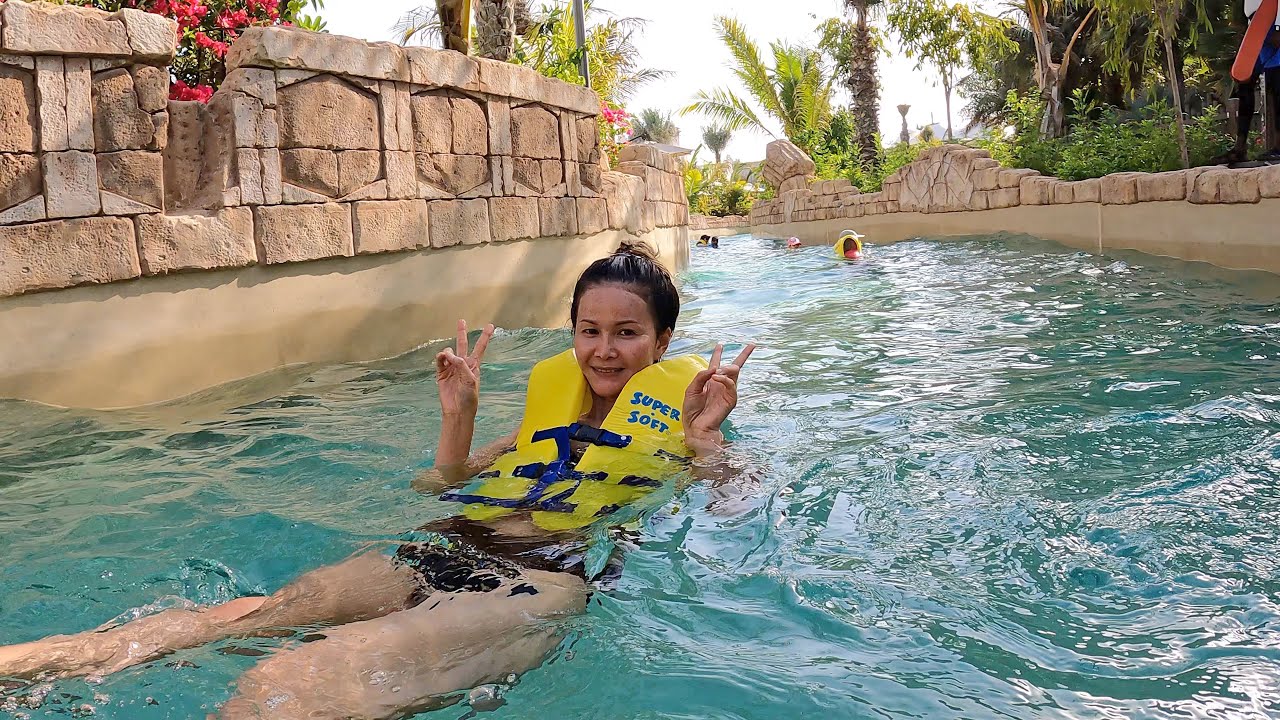 Super Rapids at Aquaventure Atlantis Dubai - YouTube