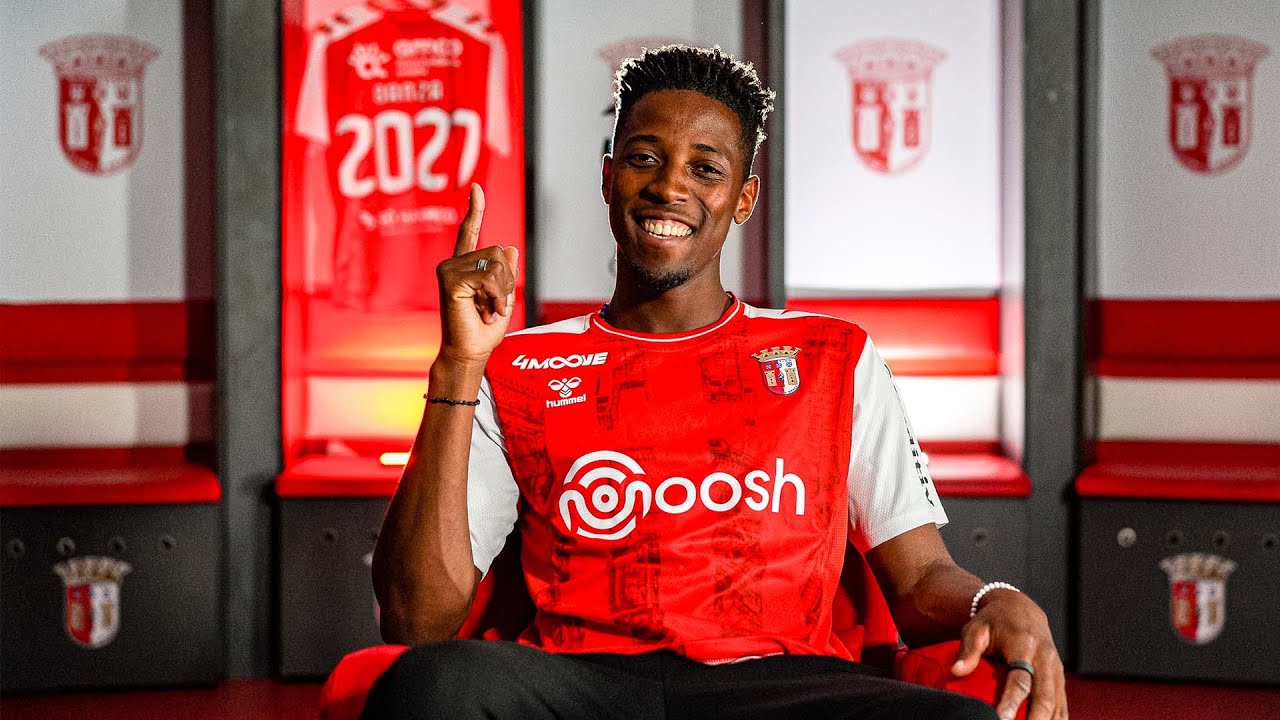 💬 Banza: "Feliz por estar num clube onde se exigem vitórias" - YouTube