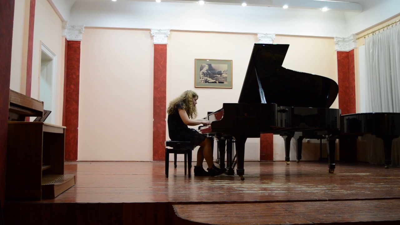 Robert Muszynski:Desperate Measures Paganini Variations op.48 -play ...