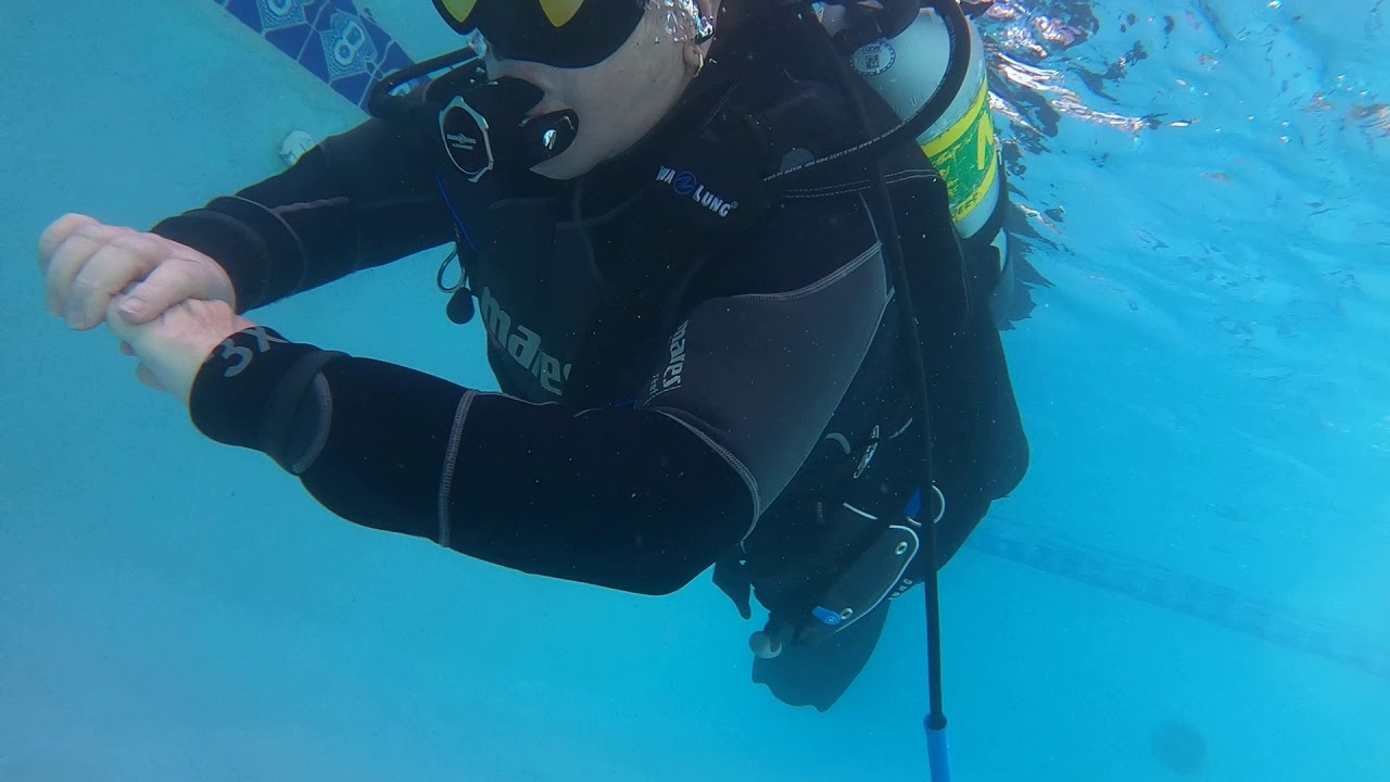 O.O almost a pro diver - YouTube