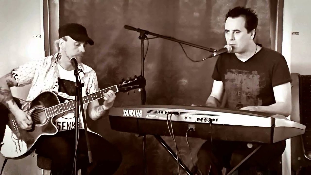 Jay & Eli - Lola - YouTube