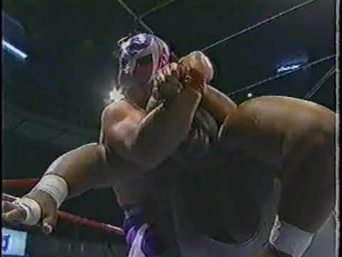 HeadHunters vs Mascara Magica Shocker Mr. Niebla - YouTube