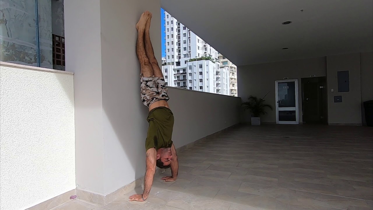 Handstand Hold - Face to wall Handstand hold - YouTube