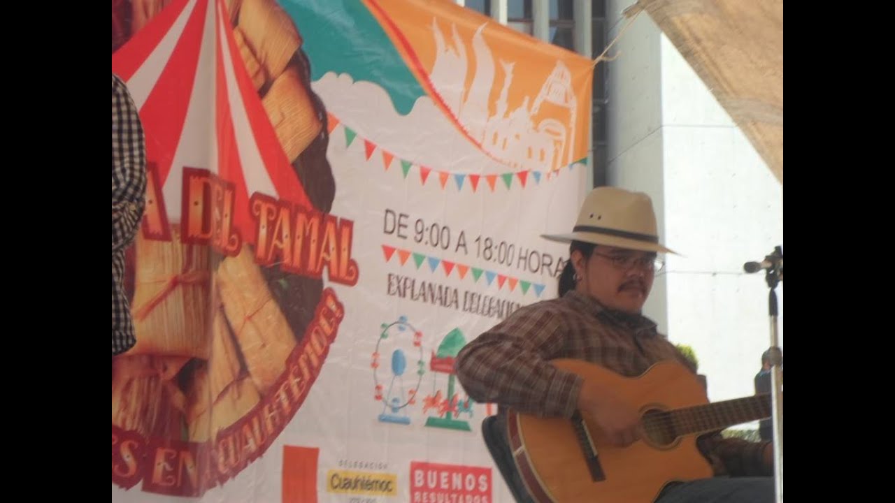 "Noche de Mayo" Ángel Espinal acompañado por Luis Martinez - YouTube