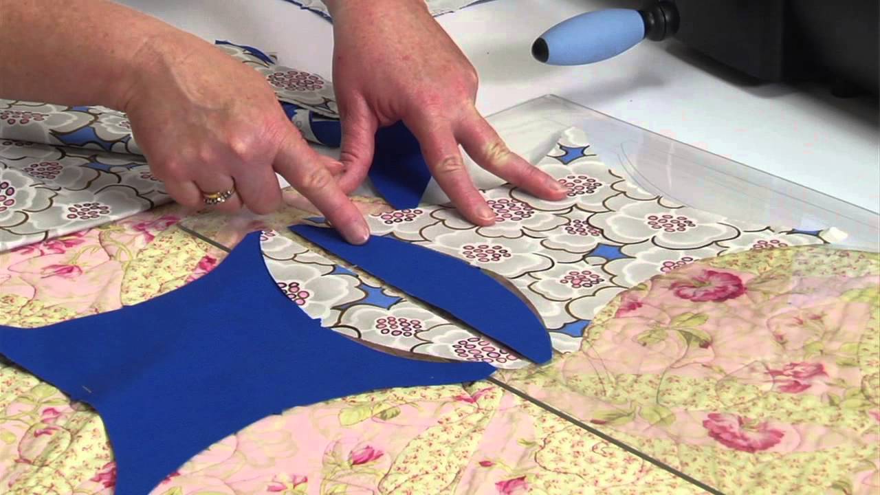 Sizzix Quilt Die Cutting Fabric Robbing Peter YouTube sizzix-quilt-die-cutting-fabric-robbing-peter-youtube
