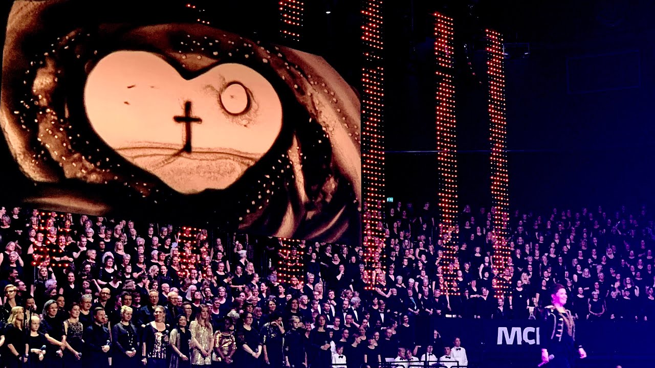 Unique Show of Sand Animation feat. Dance, Singing and Narration | The ...