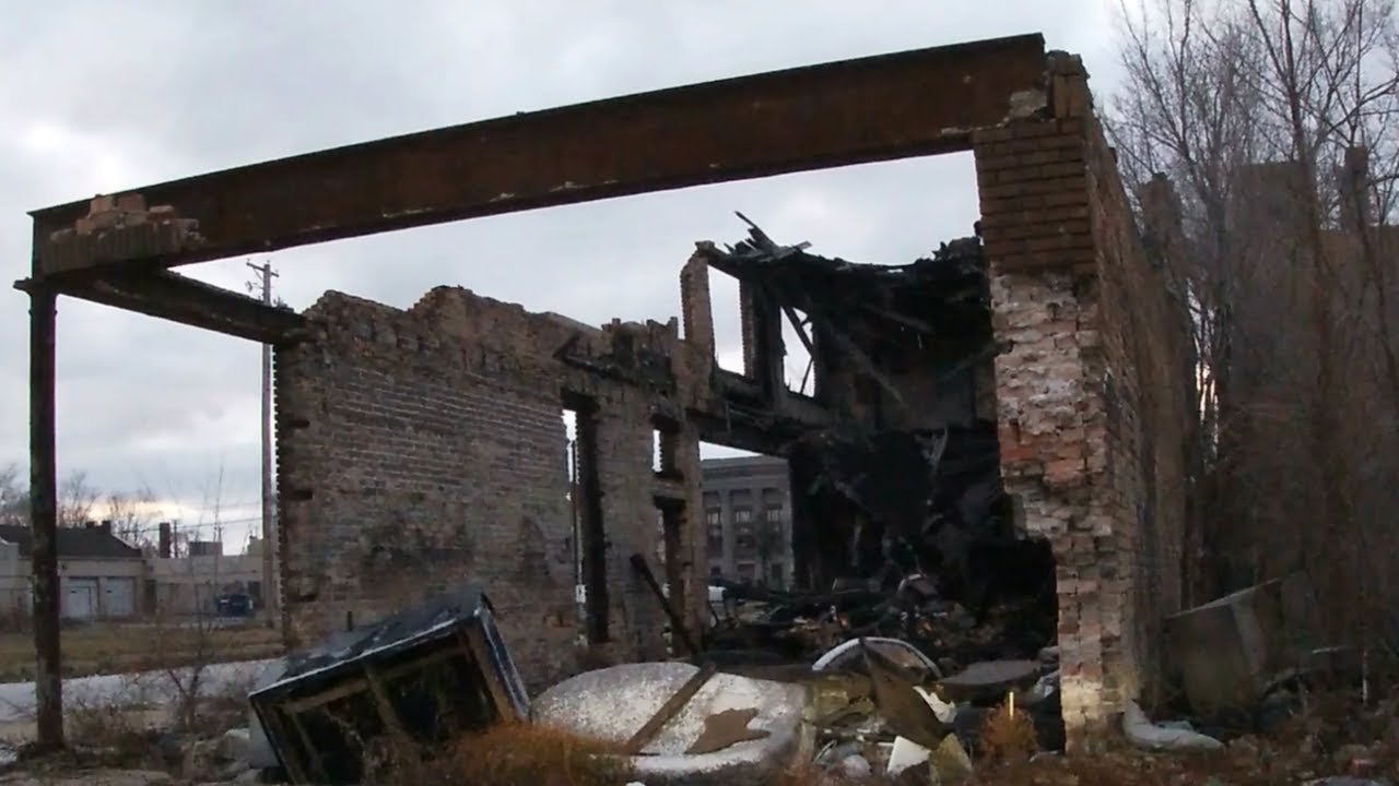 GARY INDIANA ABANDONED SLUMS - YouTube