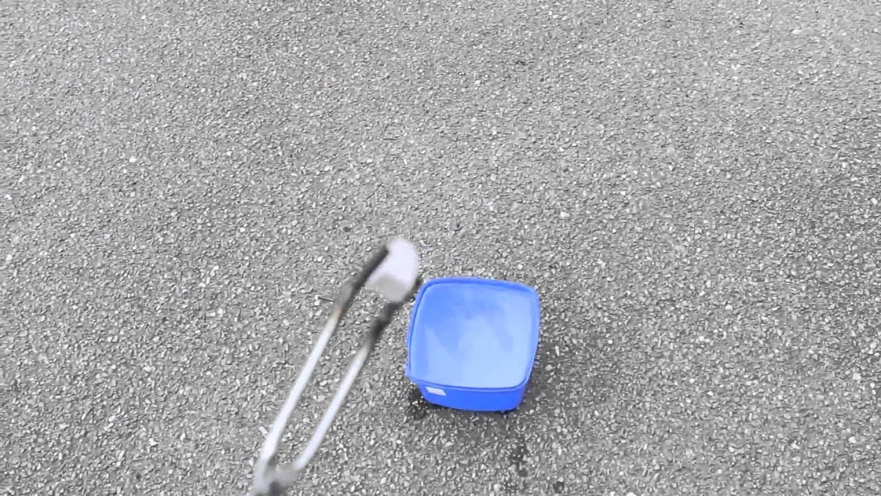 Potassium & sodium exploding in water - YouTube