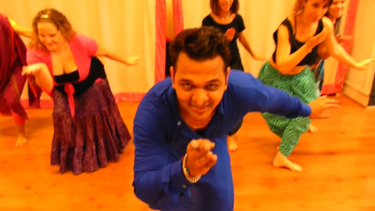 Lavani by Ashish Patil Barcelona Workshop - YouTube