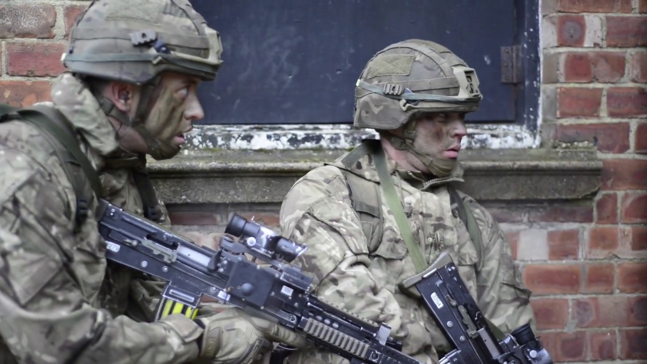 Soldiers on the Attack - YouTube