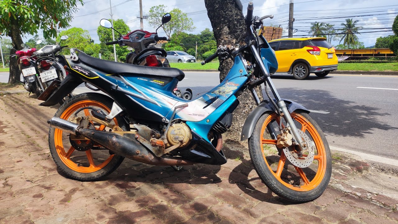 ตัวนี้เทน่ารุ่นที่เท่าไรครับ Honda tena rs edition super เสียง ...