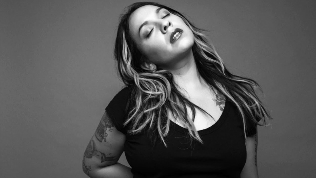 Te Regalo Carla Morrison Bachata Mix Dj Canario - YouTube