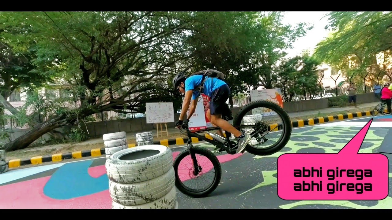 Urban FREESTYLE Street STUNTS - YouTube