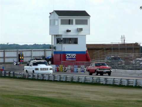 Another 10.17 test pass with the 427 Clevor poweredFord Lightning - YouTube