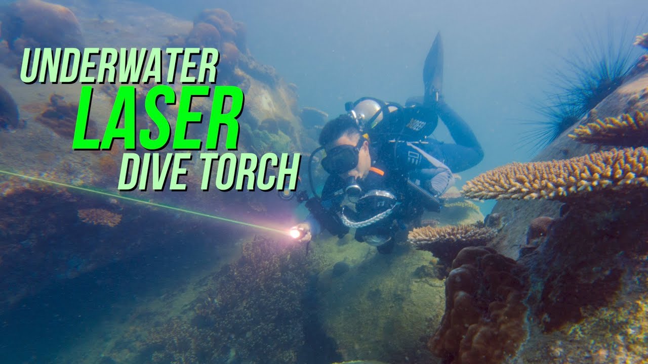 Powerful Dive Torch with Laser / OrcaTorch D570 GL Review / OrcaTorch ...