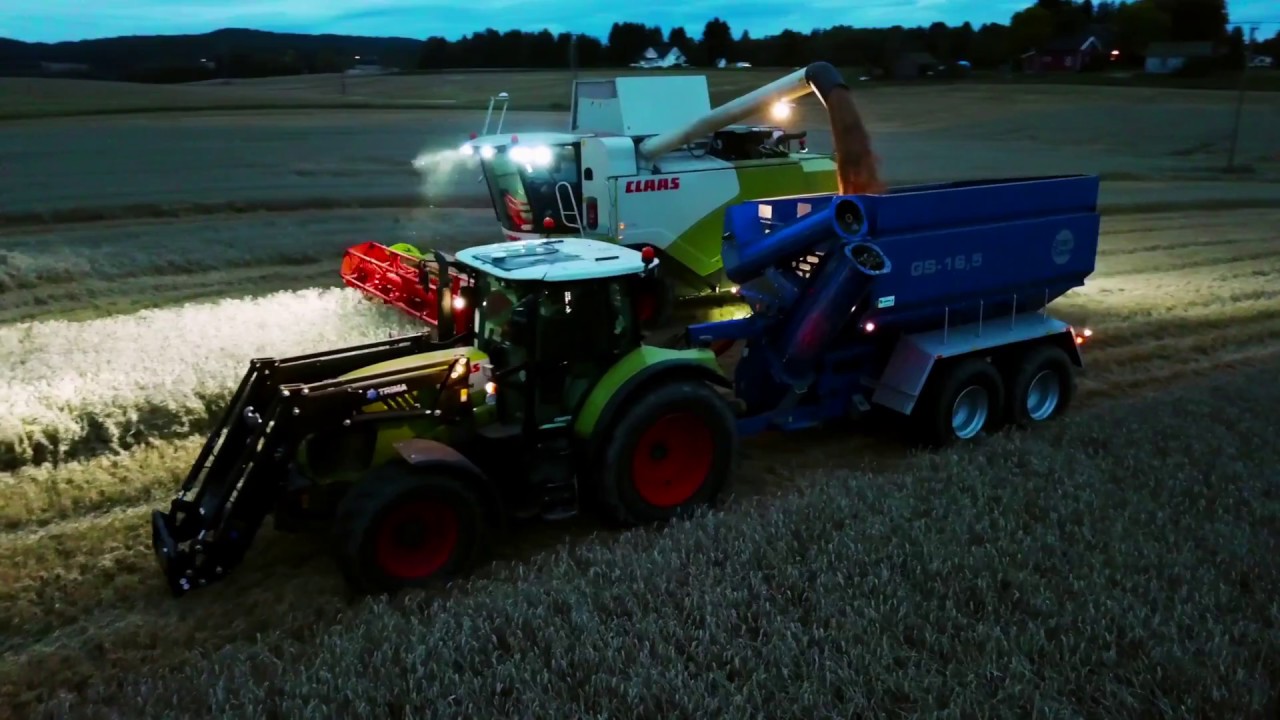 CLAAS TUCANO 560 APS HYBRID - YouTube