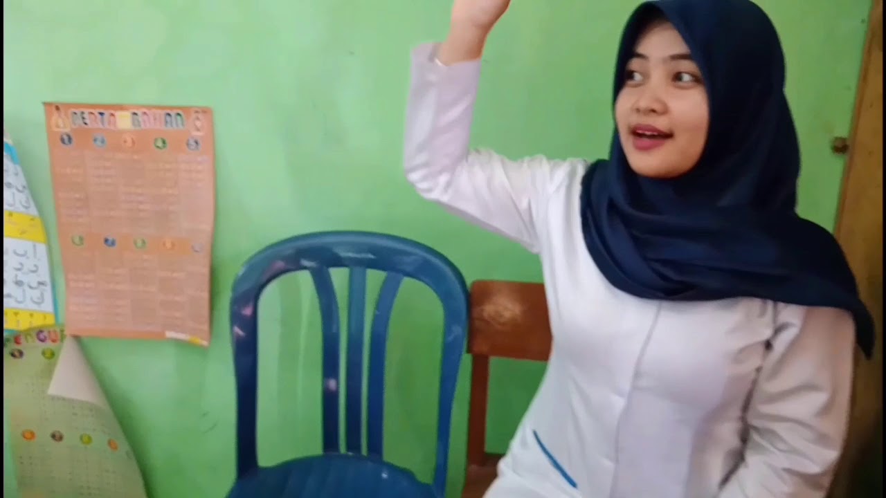 Role Play Childbirth - YouTube