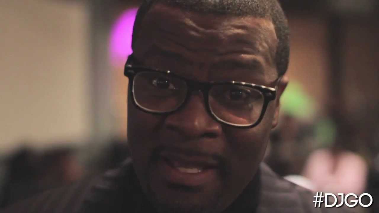 Daniel Johnson Singing - YouTube