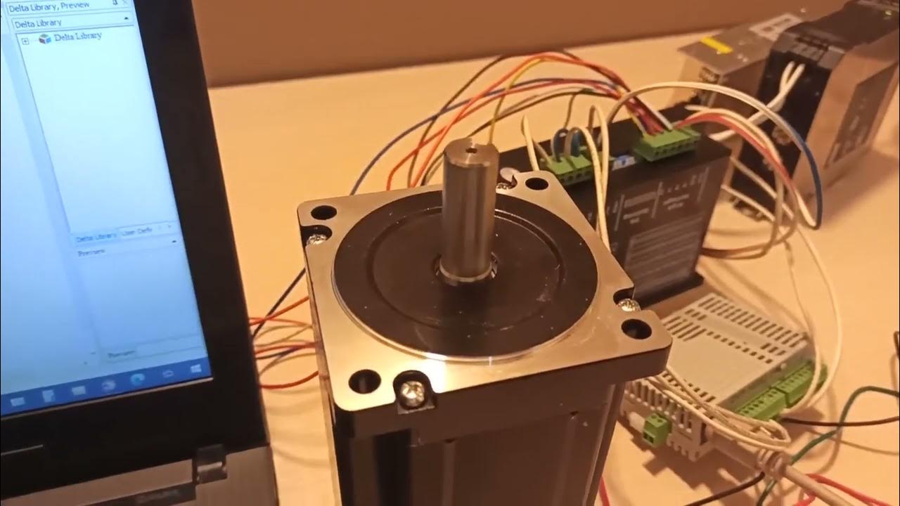 Stepper motor acceleration and deceleration - YouTube