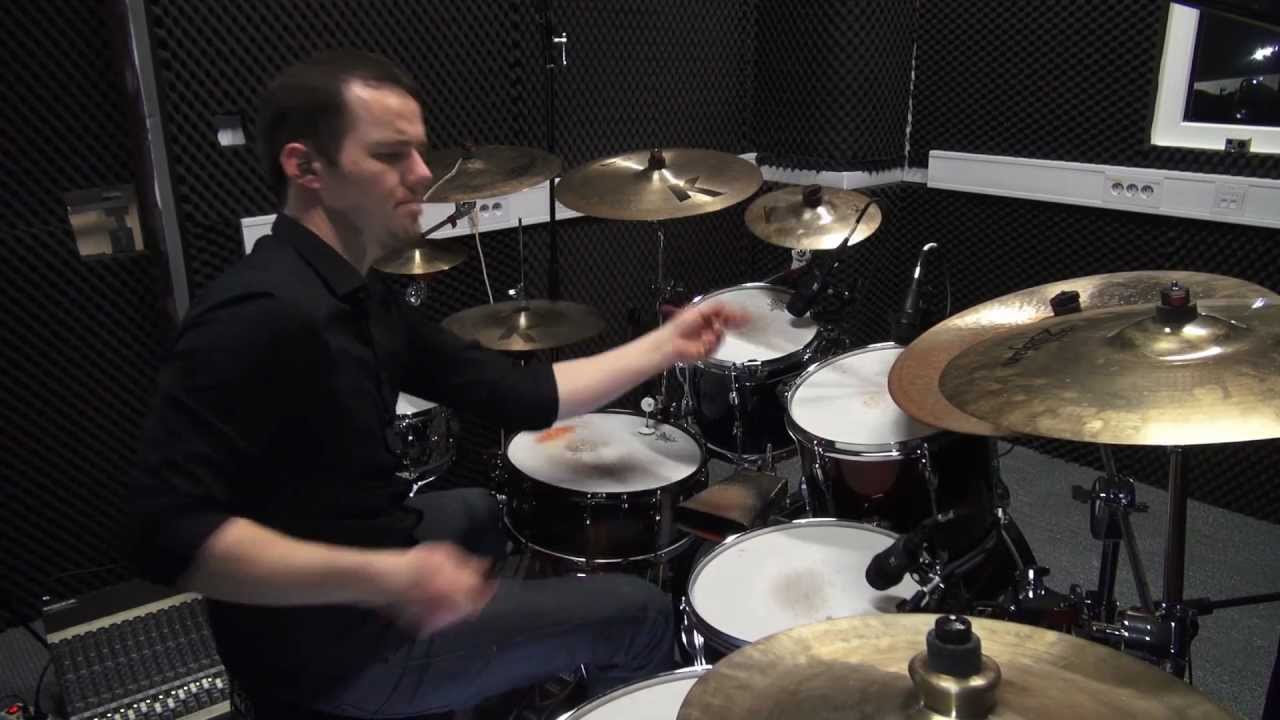 David Slatinek plays Tiempo de Festival by Dave Weckl - YouTube