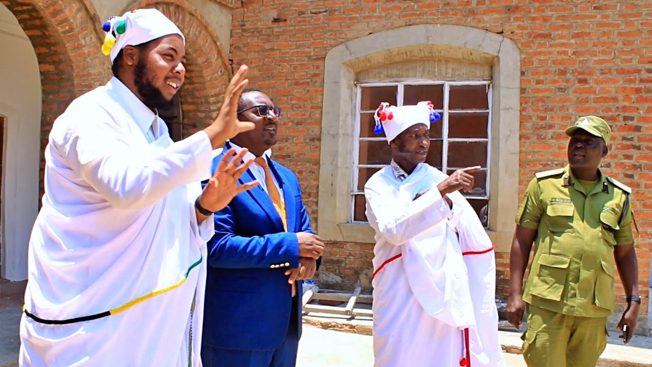 Kwa Mara ya Kwanza, RC Kheri James akanyaga Nyumbani kwa Chifu Adam ...