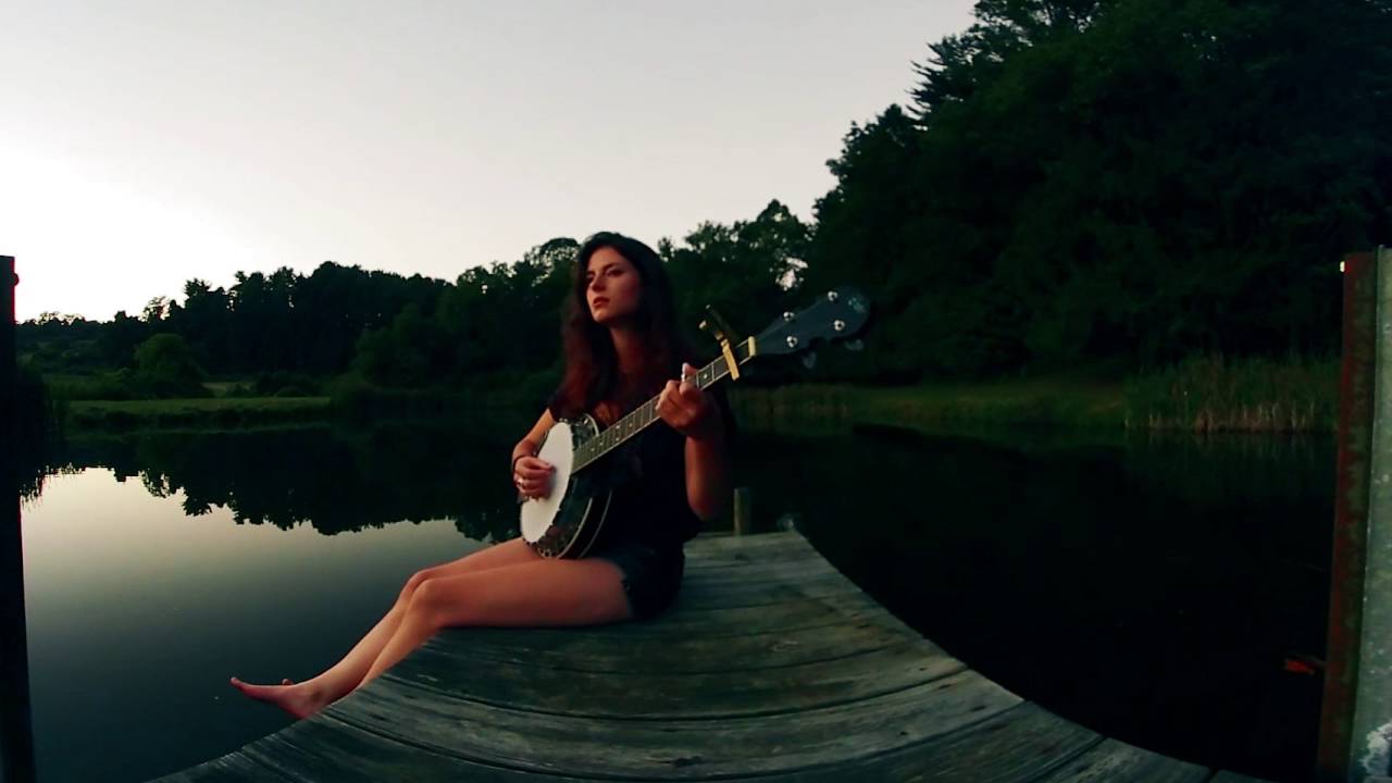 Caroline Reese - Angel Fire (360 Degree Music Experience) - YouTube