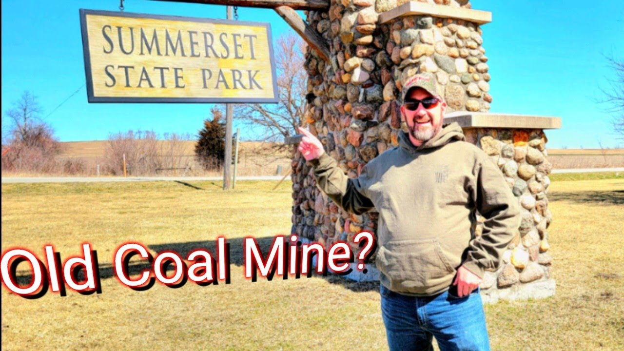 Banner Lake at Summerset- Iowa State Park Tour (Old Coal Mine?) - YouTube