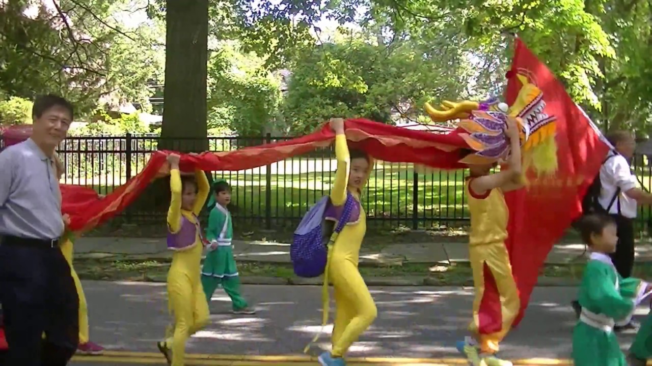 Parade of Flags in Cleveland on 2018 One World Day – East Blvd. - YouTube