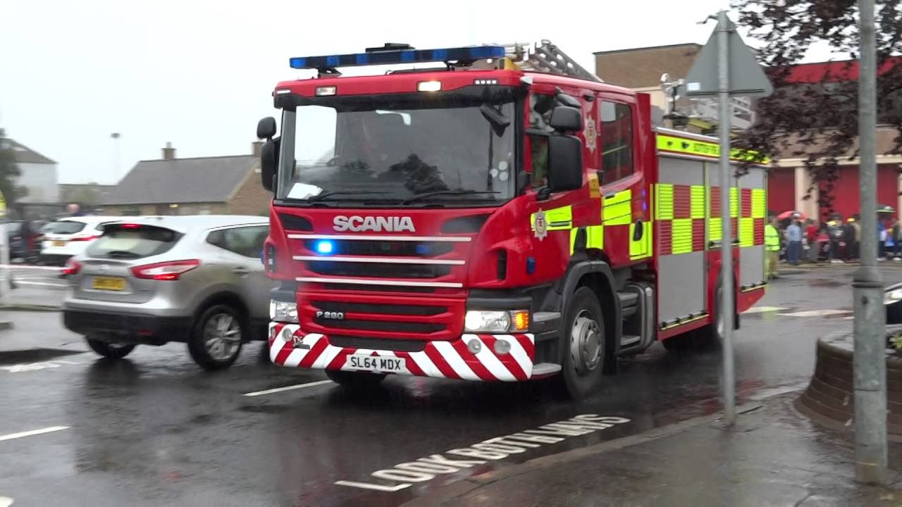 Scottish Fire and Rescue Responding - YouTube
