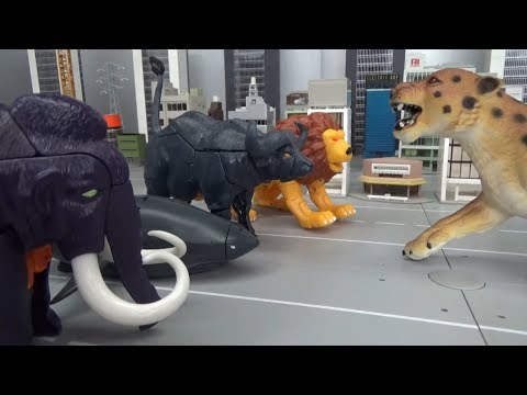 헬로카봇 4마리 동물 로봇 vs 거대 표범 대결 장난감 놀이 Hello Carbot 4 Animal Robots vs Giant ...