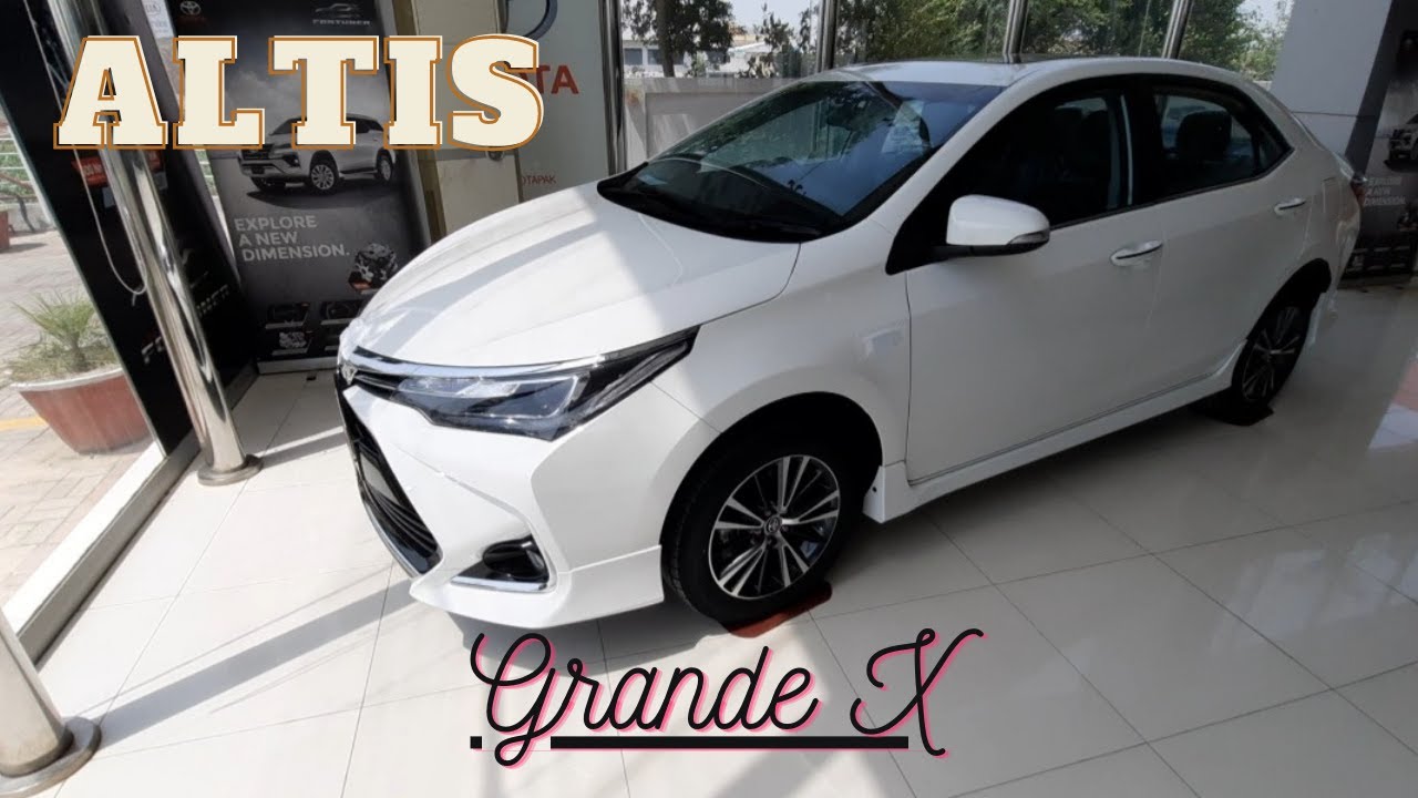 Toyota Altis Grande X 1.8 Full Tour Review | Price Features & Specs ...