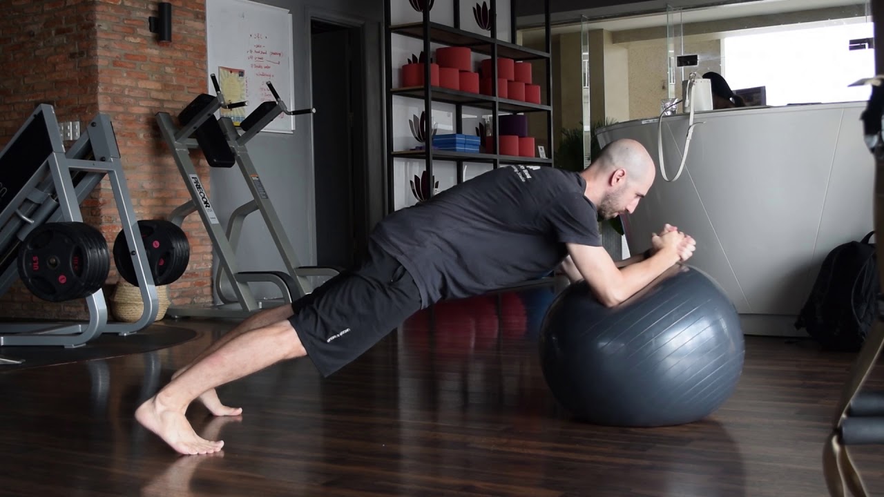 Ball Roll Out - YouTube