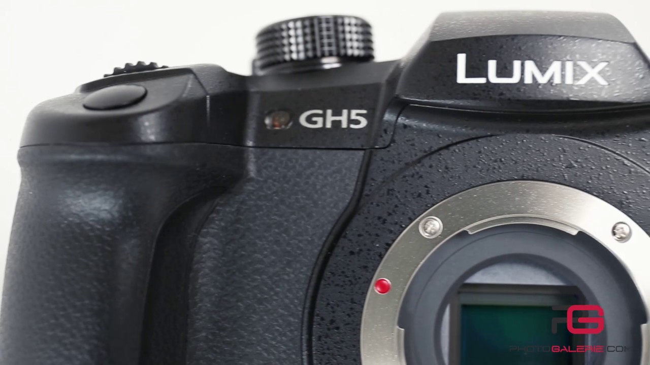 Unboxing Panasonic DMC-GH5 - YouTube