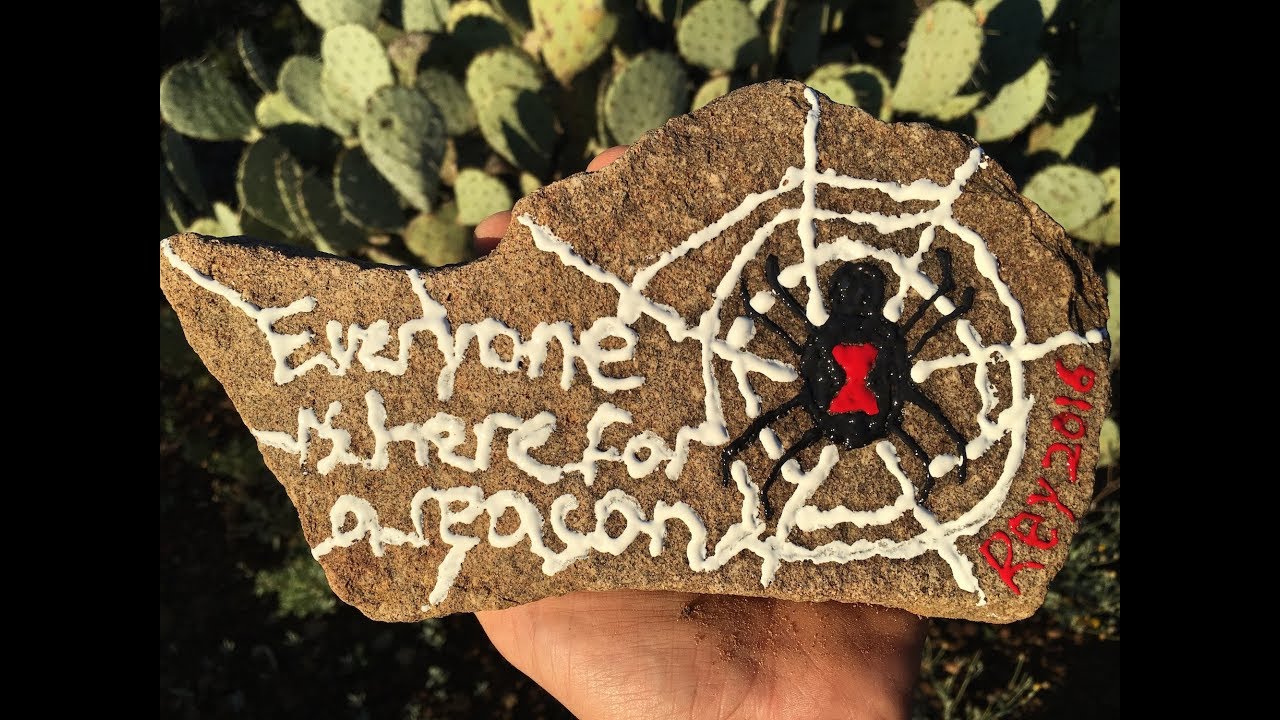 Rattlesnake slowly crosses the road at Big Bend National Park - YouTube