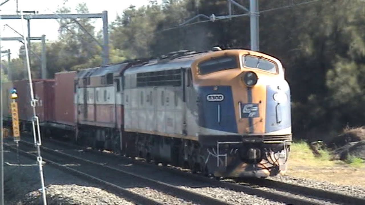 Sydney's Trains - The Metro Goods Line , Canterbury 10th May 2010 - YouTube