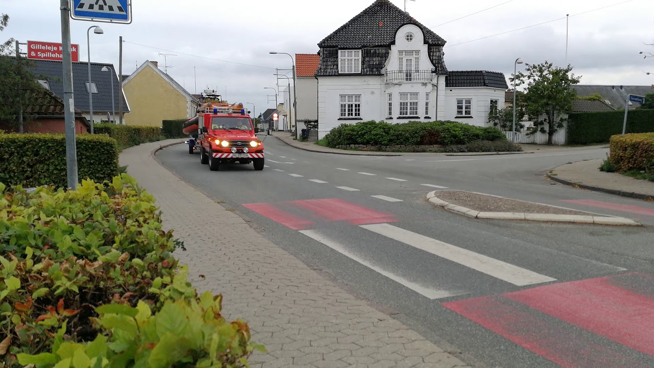 Falck. Station Gilleleje. B1, assistance. 26-09-2018 - YouTube