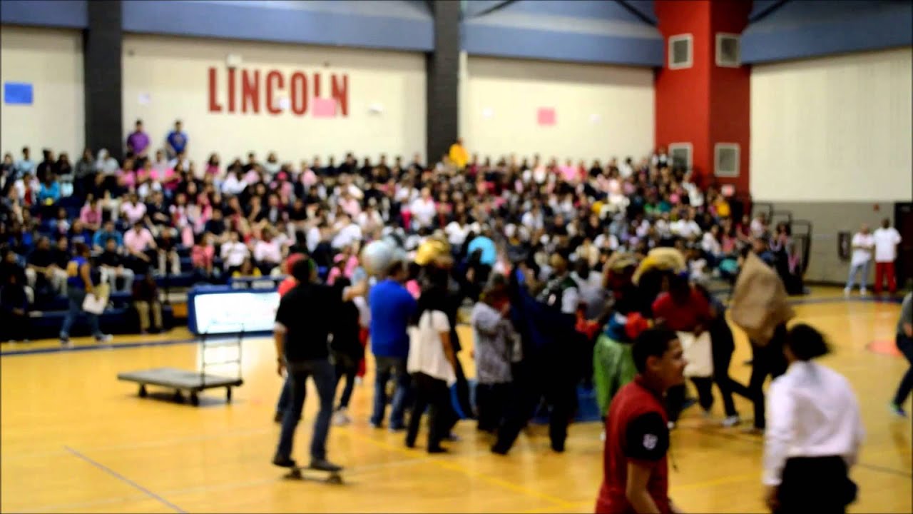 Bell Multicultural High School Pep Rally - YouTube