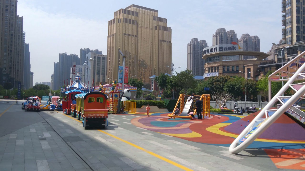 Walking down the street of FUQING FUJIAN - YouTube