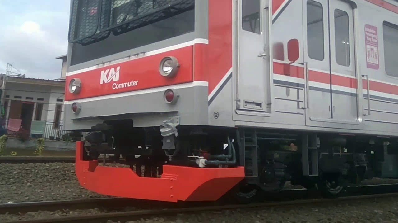 KRL JR 205-137 Sudah Dinas Kembali!!! Dengan Livery Terbaru KRL JR-205 ...