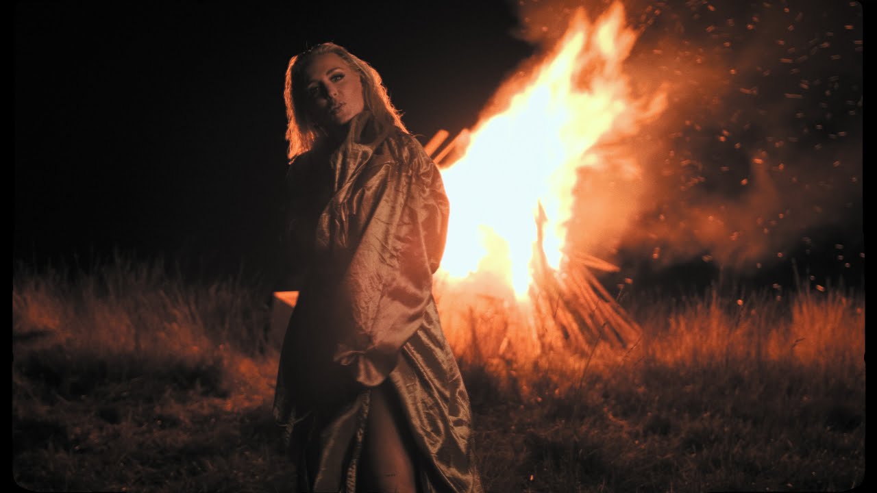 Syster Sol - Vissa Cuts (Officiell Video 2020) - YouTube