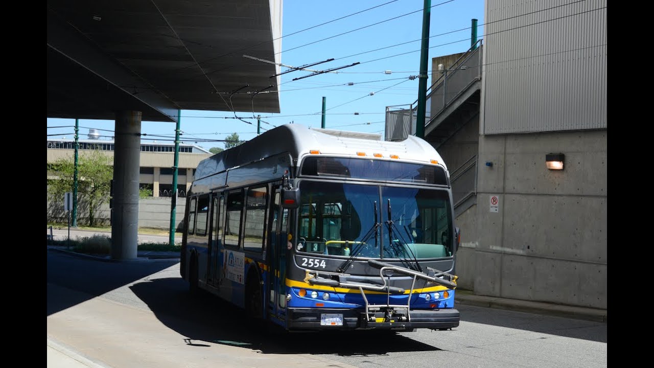 Translink CMBC: 2007 New Flyer E60LFR - 2554 - YouTube