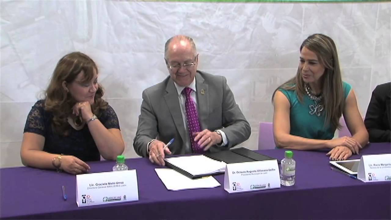 FIRMAN CONVENIO DE COLABORACIÓN IMMUJERES LEÓN Y UNIVERSIDAD HUMANI ...