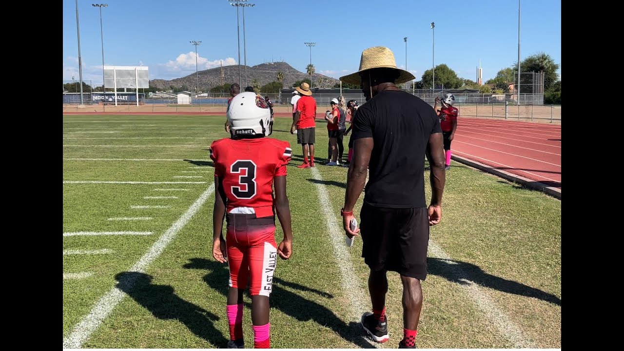 Coaches rush the field in AZ Pop Warner 11u action between East Valley ...