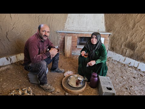 Dağların kalbinde; Kapı ve pencere siparişleri verildi, ev bir adım daha ileri gitti.