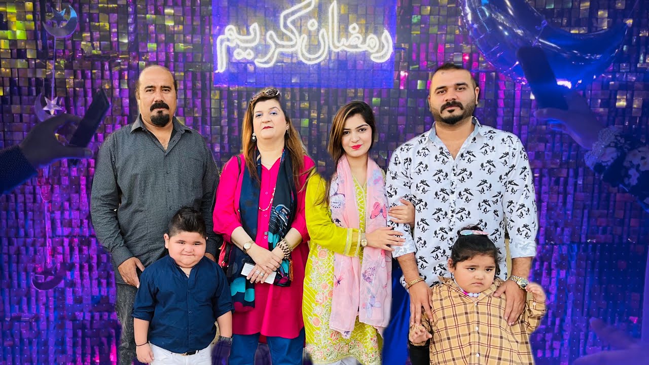 Ek Roza Hum Sab Ne Mil Bahir Khola ♥️😇 RAMZAN MUBARAK - YouTube