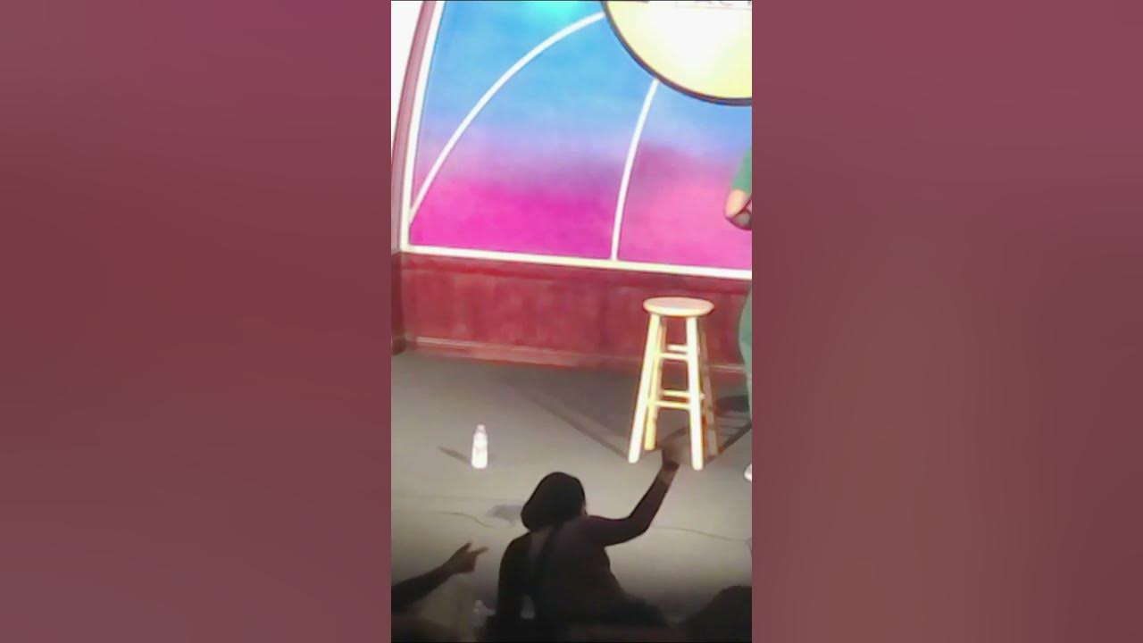 Arab Woman Twerks At My Show Youtube